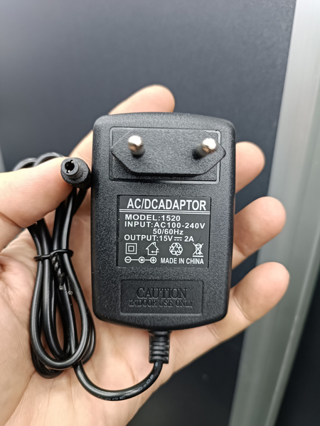 Скидка !Доставка! Блок питания/ адаптер 15 v 2 a