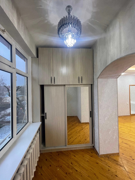 Срочно по скупной цене Максим Горький