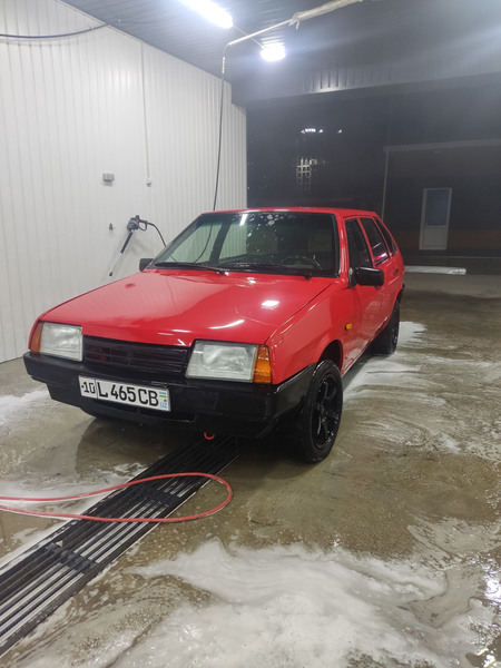 Лада 2109 сотилади
