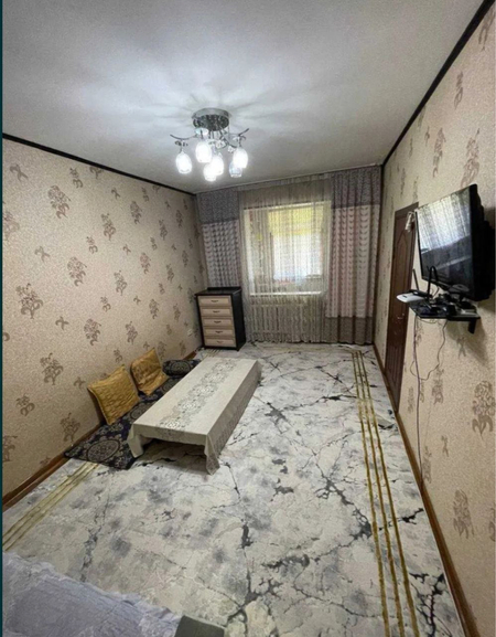 Uy sotiladi chilinzor Ц kv 2 xona razdelniy 63000$