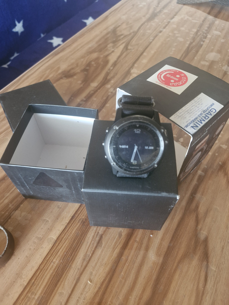 Продам спортивные GPS часы GARMIN FENIX 3