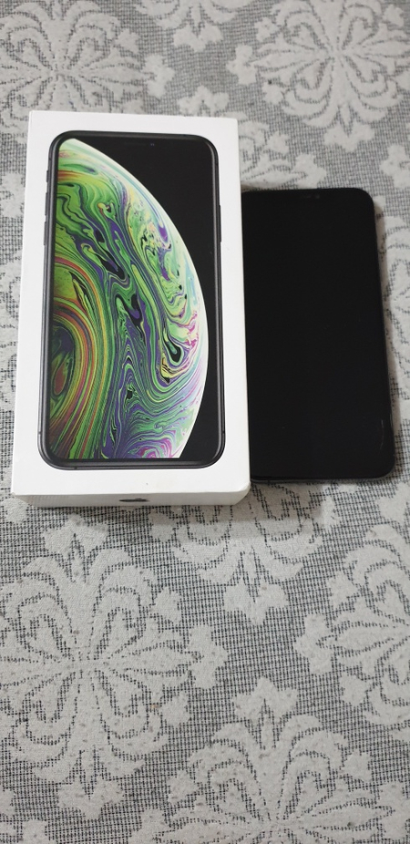 Айфон XS Space Gray 64GB