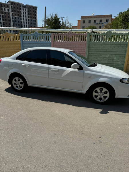 Продаётся машина Chevrolet Jentra 2017 года