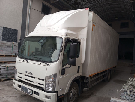 Isuzu REWARD-NO 54.000$
