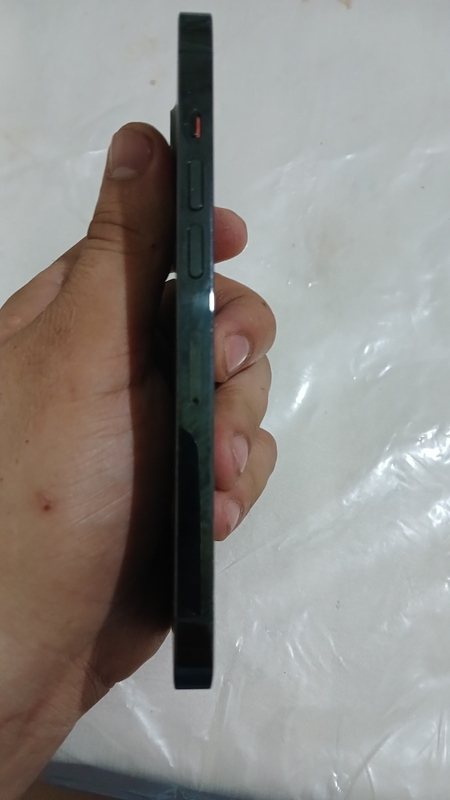 Iphone 13 pro holati ideal