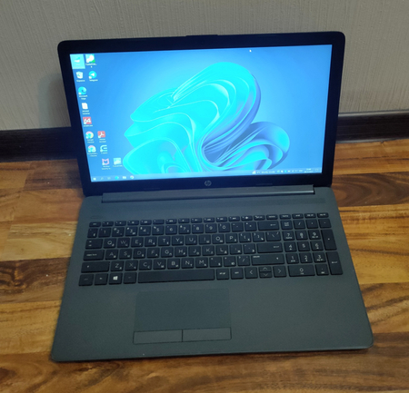 Hp.Ryzen5 3500u/Vega 8/8gb ddr4/256gb ssd/15.6\\\