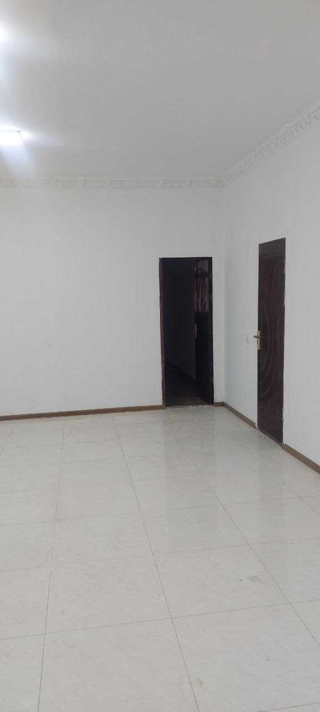 Новостройкада 1 каватида 59 кв.м 2 хонали уй расрочкага сотилади