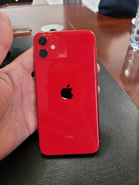 iPhone 11 128Gb Red