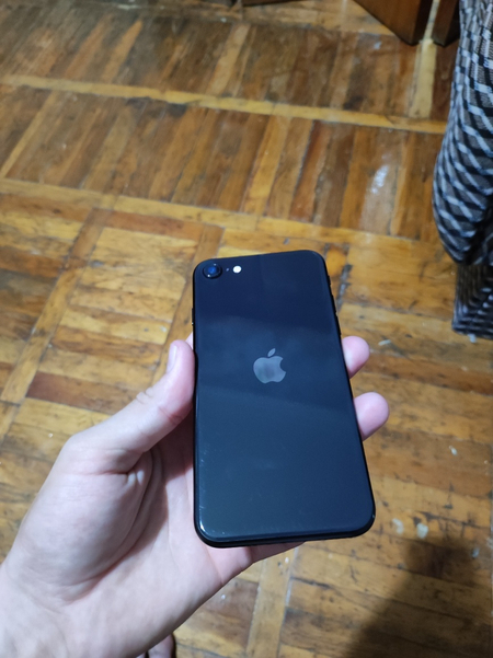 IPhone SE 22 LL/A 64GB