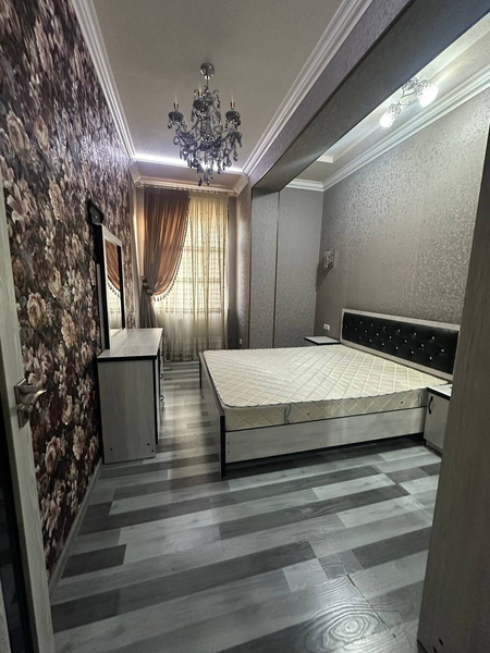 Chilonzor 24-kv, Goldn hause,2- etaji, 700$.