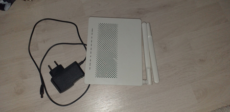 Wi fi rotri hali yangi 3 oy ishlatilgan