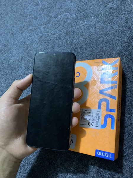 Spark 8c sotiladi