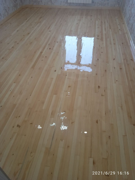 Shilipofka pol parket laminat zina