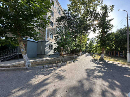 срочно продается квартира 1 в 2,м-в куйлюк 5 ,метро (119489