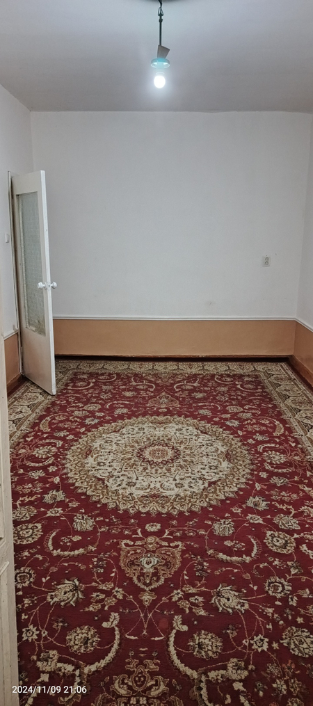 СРОЧНО Нурафшон (Микрорайон) да  2 хонали квартира АРЗОН сотилади!\\n2/