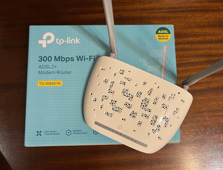 Продам Wi-Fi роутер TP-Link модель TD w8961n, с ADSL