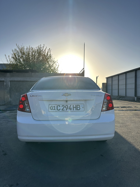Chevrolet Jentra