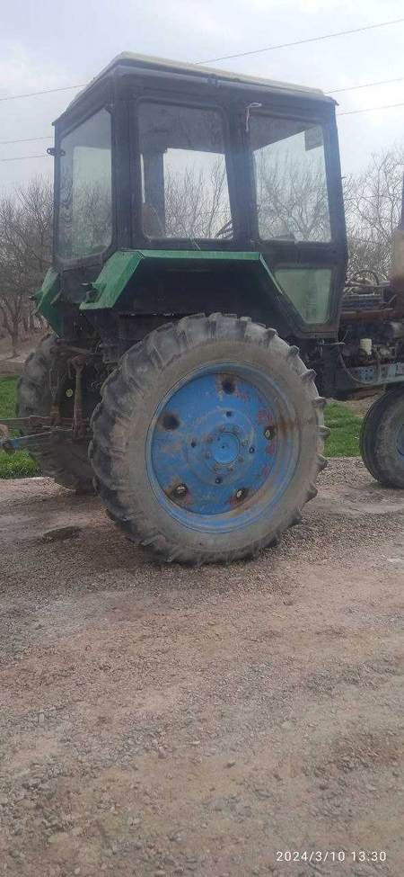 MTZ-80 traktori 1998