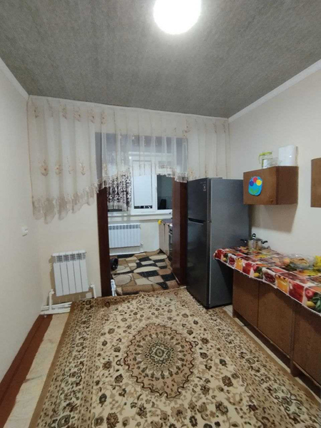 Продается 4 комнатная квартира в массиве Согдиана