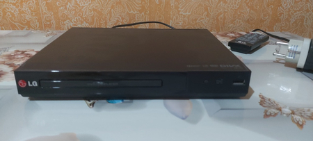 Продаётся DVD LG