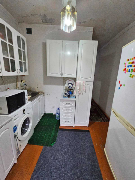 3 xonali 85m² 2-qavat uy sotiladi