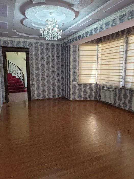 Продаётся Евродом на Юнусабаде м.Шахристан, 8-соток (N 8740)