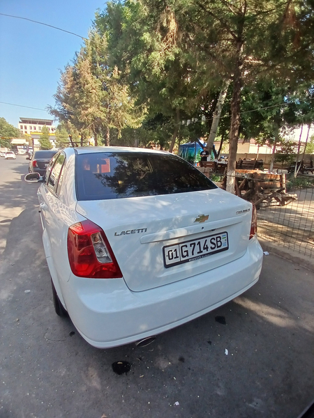 Lacetti 1.6 avtomat 2013