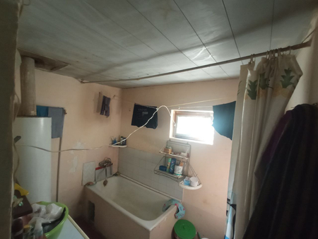 Продается квартира 2 комнаты общий двор