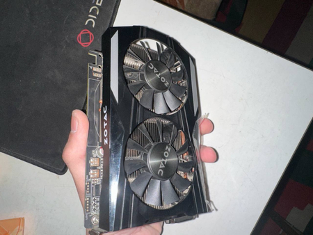Видеокарта Zotac 1050ti