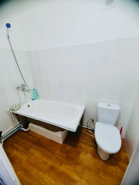 1 xonali 32m² 1-qavat uy sotiladi