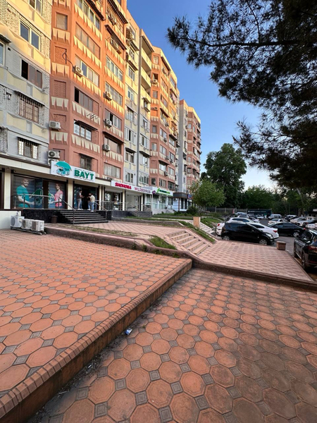 Chilonzor qatortol ko’chasi 1-linya yo’l yuzi нежилое помещение arenda