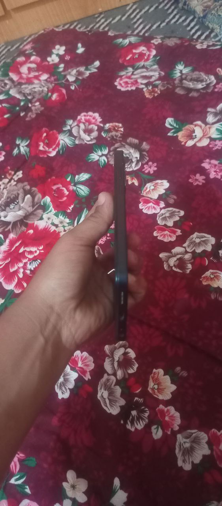 Infinix Hot 30Play sotiladi