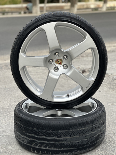 Saka diska Porsche R22 Sotiladi