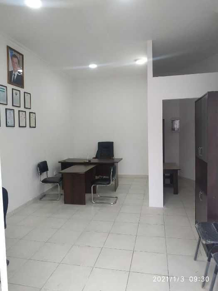 Yunusobod 8 pod ofis70m2 75000 ye Kadastr bor Ipotekaga ham sotiladi
