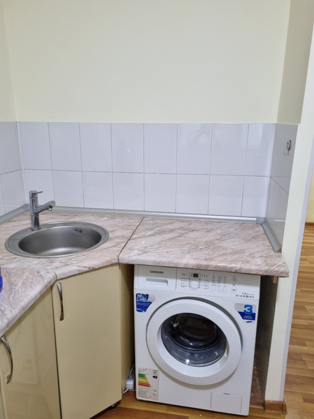 Продается Квартира на первом этаже на ц-6