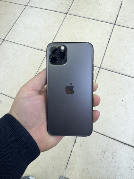 iPhone 11 pro 256