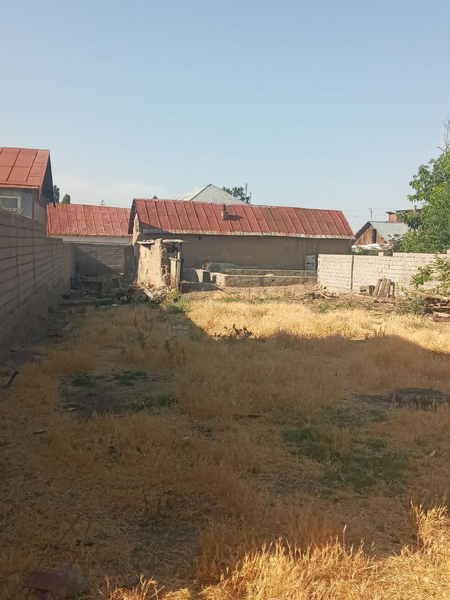 Дом в Азадбаш, Бустанлик