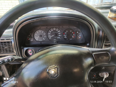 Volga 3110 yili 1998