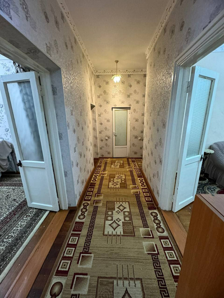 Срочно сдаётся квартира 3х комнатная!!! Аския базар!!!
