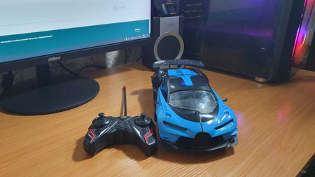 Bugatti Chiron игрушка для детей