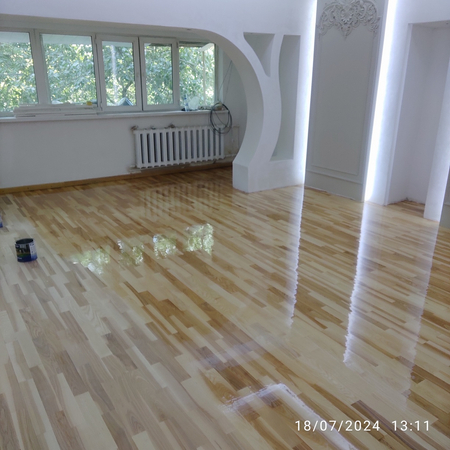 Шлифовка пол парке