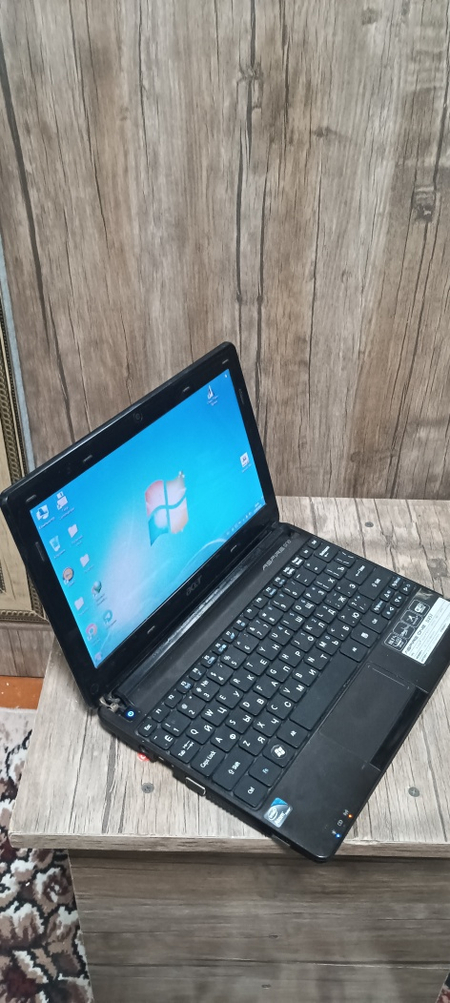 Nomi Aspire netbook