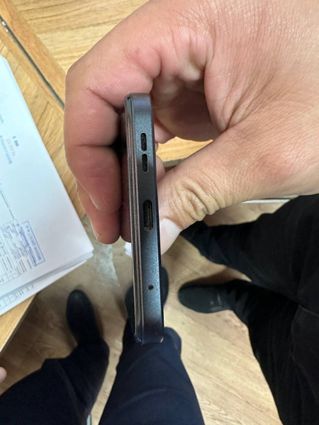 Xiomi note 12 //