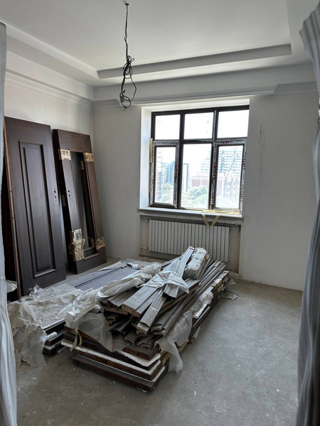 Продается большая квартира в новостройке на Ц1 183м2