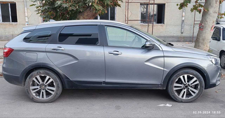 Lada vesta sw cross