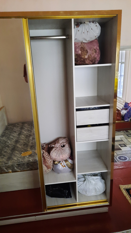 Spalniy garnitur kravat+shkaf