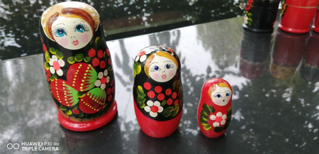 Матрёшки из дерева.ручной работы.