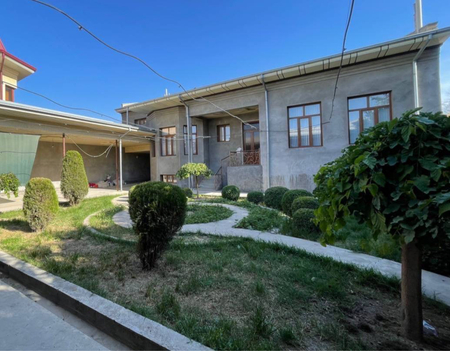 Xasanboyda tayyor 6 sotih hovli