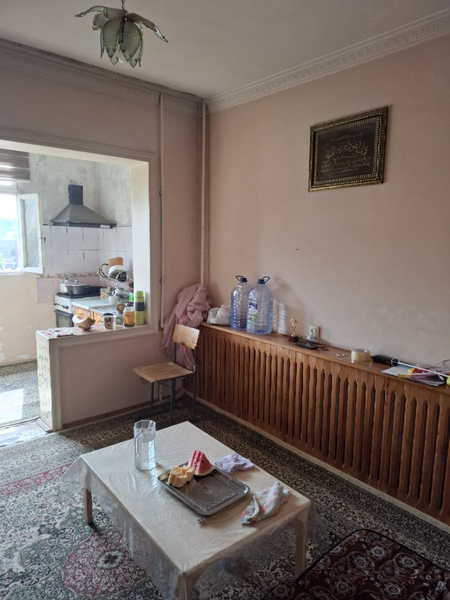 Продам 3  ком.квартиру на Сергели-5