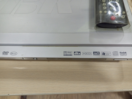 Продаётся DVD марка. BBK 5245